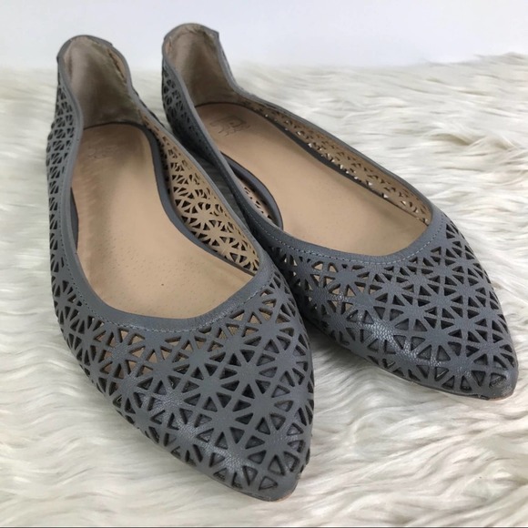 Joe's Jeans | Shoes | Joes Pointed Toe Geometric Laser Cut Ballet Flats ...